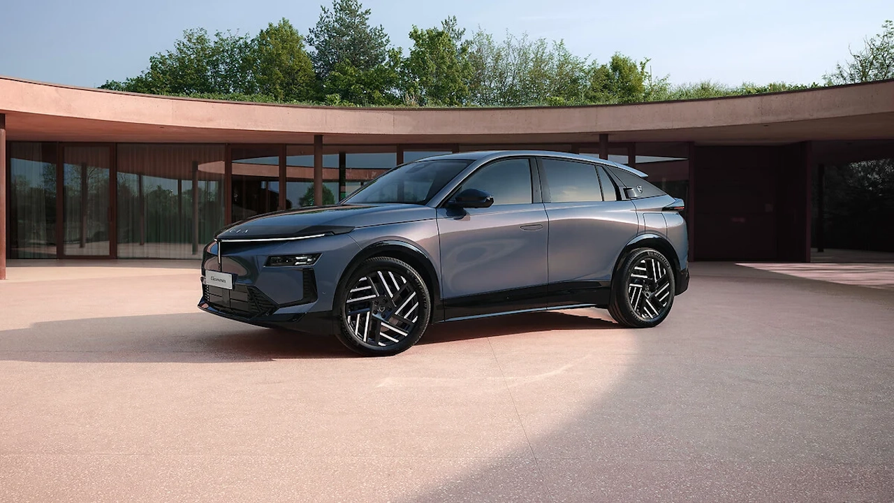 Lancia Gamma svelata: prime immagini ufficiali e specifiche del nuovo ...