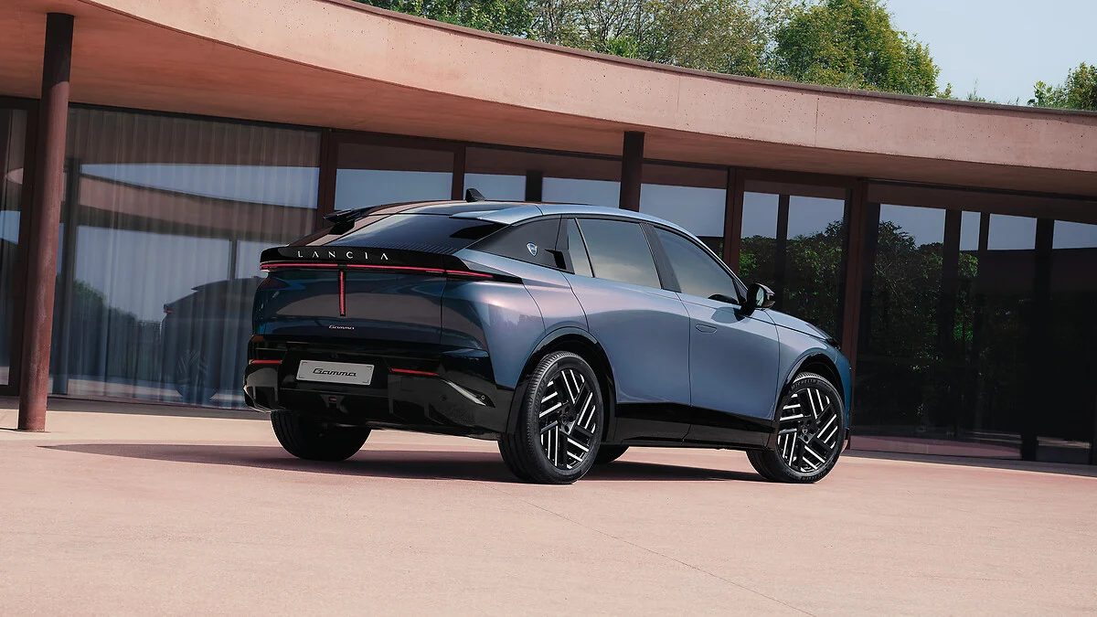 Lancia Gamma svelata: prime immagini ufficiali e specifiche del nuovo ...